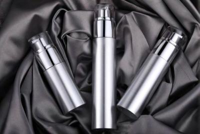 China 15ml Plastic Packaging Cosmetic Airless Spray Cream Bottle for sale