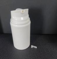 China Round Glass Bottle with Lotion Pump Spray Cream Glass Cosmetic Bottle with Pump for sale