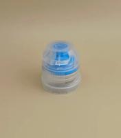 China Nice Design Clear Plastic Round Ribbed Cap for Skincare Bottles for sale