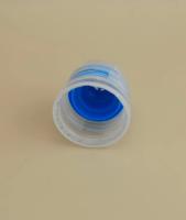 China Nice Design Clear Plastic Round Ribbed Cap for Skincare Bottles for sale