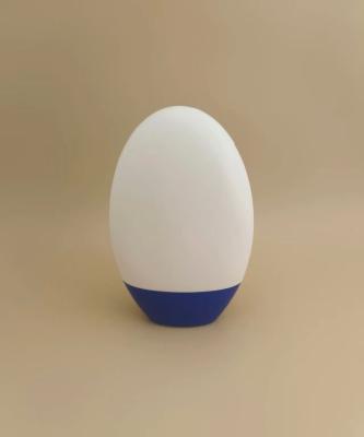 China White Smooth Plastic Bottle with Blue Lid for Shampoo for sale
