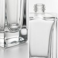 China Hot Sale Customized Cosmetic Packaging 100ml Durable Glass Bottle Perfume Bottle for sale