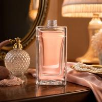 China Hot Sale Customized Cosmetic Packaging 100ml Durable Glass Bottle Perfume Bottle for sale