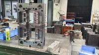 China Custom Plastic Injection Mold Single Cavity/Multi-Cavity Smooth/Textured Surface Finish for sale