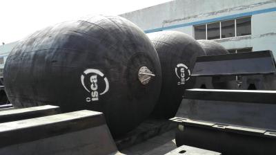China Ship Alongside Inflatable Rubber Yokohama Marine Fenders Pneumatic for sale