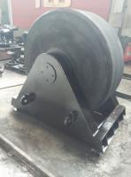 China Marine Harbor Rubber Roller Wheel Fender For Dry Docks And Restricted Channels for sale