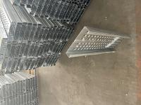 China Galvanized Steel Scaffolding Plank Springboard Corrosion Resistant Customizable Size for sale