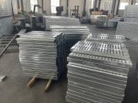 China Galvanized Steel Scaffolding Plank Springboard Corrosion Resistant Customizable Size for sale