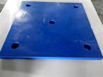 China UHMW PE Sliding Rubber Fender Marine Fenders For Harbour for sale