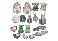 China Custom Embroidered Iron On Patches for Jackets EN71 Certified 500pcs MOQ for sale