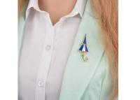 China Custom Enamel Lapel Pins for Women Aluminum Alloy Metal Brooches 1.25 Inch for sale
