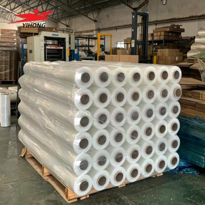 China Moisture Proof Lldpe Stretch Film 500mm 20-25 Microns Waterproof Pallet Wrap for Sea Freight and Humid Environments for sale