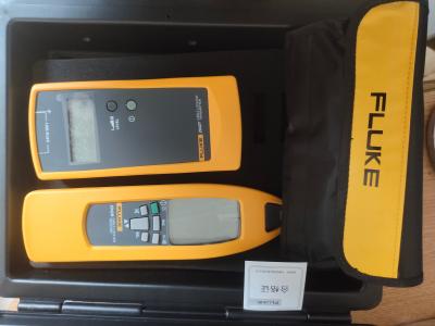 China Fluke 2042 Cable Locator with Digital Signal Coding for Live/Dead Cables - 3kg Shipping Weight, CAT III 300V Safety Rating for sale