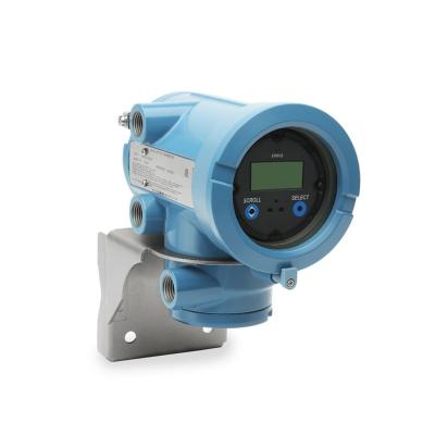 China Micro Motion 2700I11EBFEZAZ Field and Integral Mount Transmitter with NEMA 4X IP66 Rating and SIL2/SIL3 Certification for sale