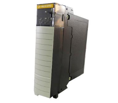 China Allen Bradley 1756-OF8 8-Channel Analog Output Module with ±10V/0-20mA Range and 15-Bit Resolution for sale