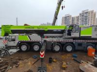 China ZOOMLION QAY180V633 All-Terrain Mobile Crane - 180 Ton Capacity with 62.5m Main Arm and Mercedes Benz Engine for sale