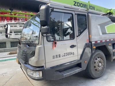 China 250A Truck Crane Zoomlion 2020 August 10000km Mileage With Original Paint for sale