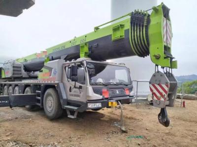 China 2022 Zoomlion 200 Ton Crane ZAT2000H 3000h Truck Mounted Lifting Equipment for sale