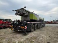 China 2012 Zoomlion 260 Ton Truck Crane with 72M Main Boom and 24M Auxiliary Boom for Heavy Construction for sale