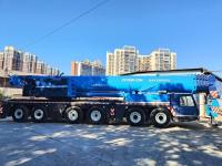 China 2011 Zoomlion QAY200V633 180-Ton Truck Mounted Crane with 61m Boom and Mercedes-Benz Engine for sale