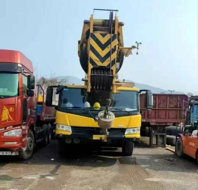 China 75m Main Arm Length XCMG XCA130L7 130t Used Truck Crane in Good Condition with 7060 Running Time for sale