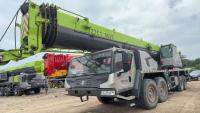 China 2023 Zoomlion ZTC1000V Second-Hand Crane Main Arm 51m Jib 18.5m Counterweight 22.5T Running Time 2041h Mileage 19575km for sale
