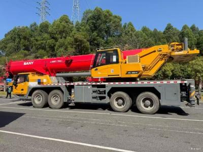 China Truck-mounted Crane ISUZU Truck Mounted Crane Including Jib Length 19m Capable of Handling Large Scale Lifting Tasks for sale