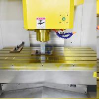 China Vmc1370 3 Axis CNC Vertical Milling Center Machine VMC for sale
