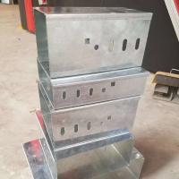 China Modern Outdoor Cable Tray 100mm 50mm with Cover - Hot-Dipped Galvanized Steel, 250kg Load Capacity for sale
