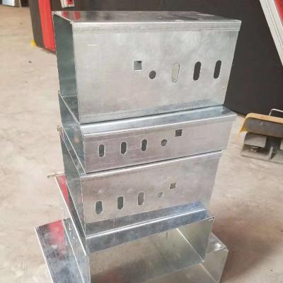 China Modern Outdoor Cable Tray 100mm 50mm with Cover - Hot-Dipped Galvanized Steel, 250kg Load Capacity for sale