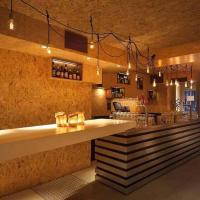China OSB3 Construction Board 11mm 12mm 18mm Thickness 4x8 Sheets for Roofing and Kitchen Applications for sale