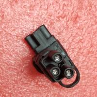 China Huawei RRU DC power plug  three-hole power connector with rru 32535E rru 3240 for sale