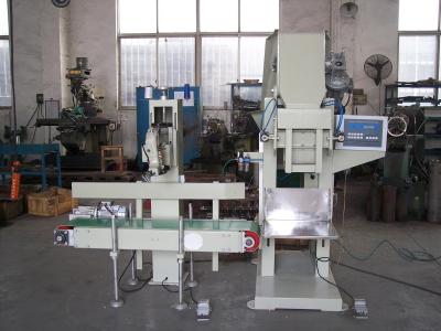 China 50kg Multifunction Coal Bagging Machine Charcoal Briquette Coal Soil for sale