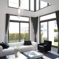 China Modern Design Energy Efficient Aluminum Sliding Windows With Double Glazing for sale