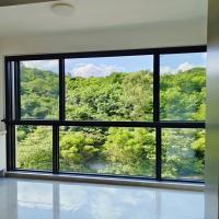 China Fashion New Design Aluminum Double Glazed Sliding Window with Low-E Glass for Small Spaces for sale