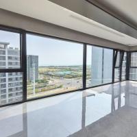 China Latest Design Aluminum Casement Window with Superior Air Tightness for Residential Spaces for sale