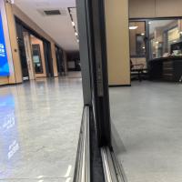 China Modern Design Customizable Aluminum Alloy Sliding Doors With 1.1W/(㎡·K) Heat Insulation for sale