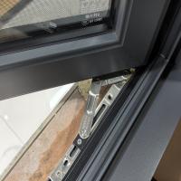 China NFRC Certificated Modern Design Aluminum Casement Window with Powder Coating and Multiple Sealing Layers for sale