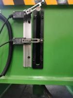 China Servo Four Column 200T Metal Forming Hydraulic Press For Electric Box for sale