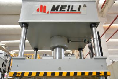 China Four Column 100Ton Servo Hydraulic Press Machine 4 Post Hydraulic Press for sale