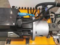 China Custom Servo Four Column Hydraulic Press Machine CE ISO HMI Control for sale