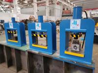 China Portable Hydraulic Table Press 2.5Ton Table Top Hydraulic Press CE ISO9001 for sale