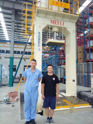 China 200Tons Small Servo Press 2000KN 400KN 25Mpa CE ISO9001 MEILI for sale