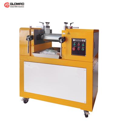 China 0.2 - 3kgs Rubber Open Mixing Machine Electric Friction Heating for sale