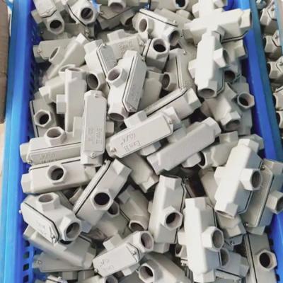 China Wire Box Threading Straight Box ATEX Explosion Prevention Ex Aluminum Alloy Junction Box Explosion Proof Light Wire Protection for sale