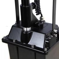 China Complete Kit 30W/35W IP66 Mobile Explosion Proof Lamp With 2.8m Extension Pole Site Control Indicator Light for sale