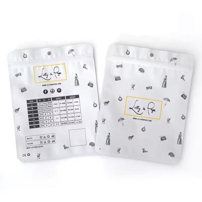 China Hot Selling Customized Pouch For Food Packaging Three Side Seal Pet Food Bag for sale