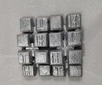 China Vanadium Aluminum Iron Alloy Material VAlFe-1 V54-58% for sale