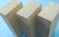 China CaO 3% Refractories In Steel Making Magnesite Refractory Bricks MgO  89% for sale