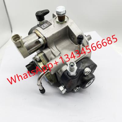 China Auto Parts diesel fuel injection pump 294000-0320 Diesel Fuel Pump 22100-0R030 for Toyota High pressure fuel pump for sale